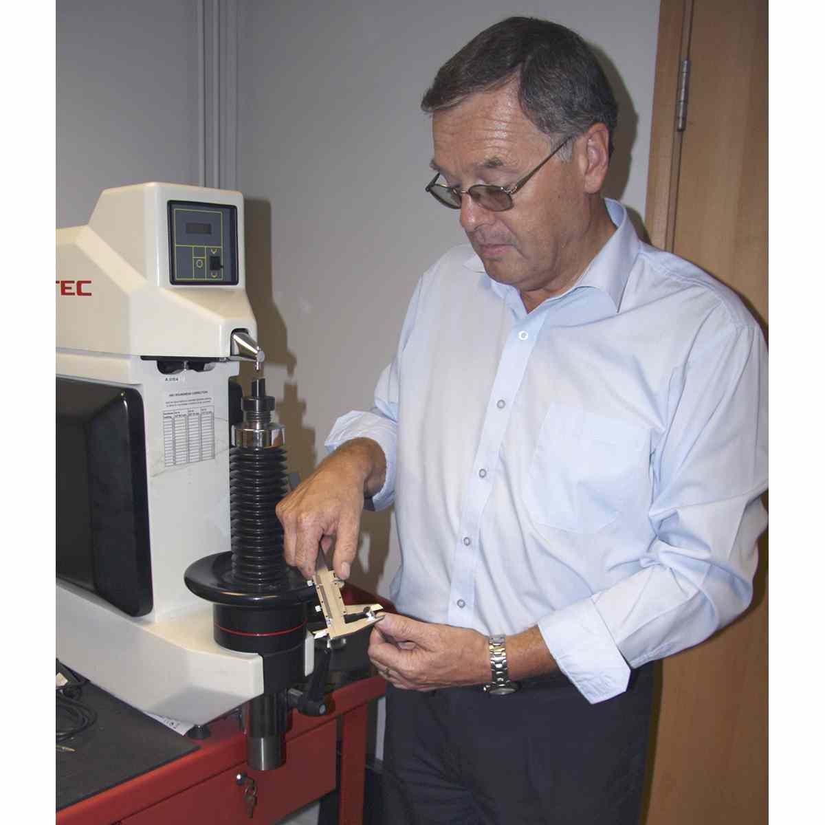 Vernier Calipers – Wolds Engineering Services
